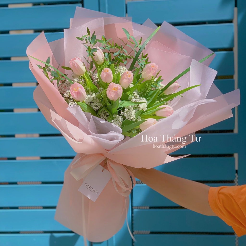 Bó hoa tulip hồng nhạt – Hoa Tháng Tư
